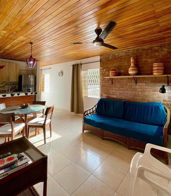 Central-walking Distance To The Beach/downtown+a/c - Colombia