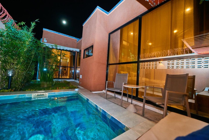 Résidence Akia - Jacuzzi Privé & Détente Moderne - Pointe-Noire
