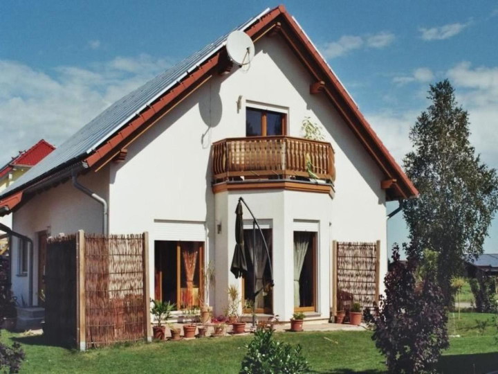 Apartment Nichtraucher- Ferienwohnung Mit Balkon By Interhome - Bad Buchau