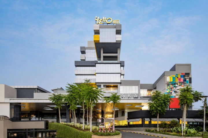 Yello Hotel Paskal Bandung - Bandung