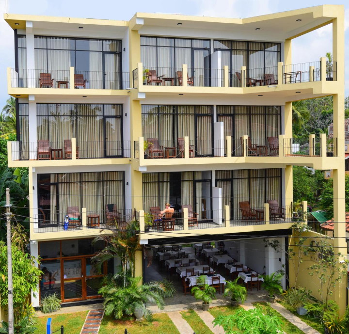 Chaaya Inn Hotel - Hikkaduwa