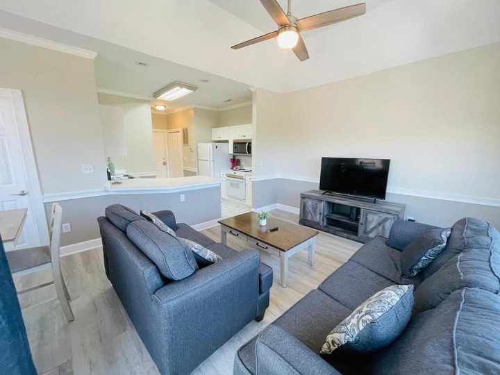 Sunny 1br Condo Myrtlewood - Myrtle Beach, SC