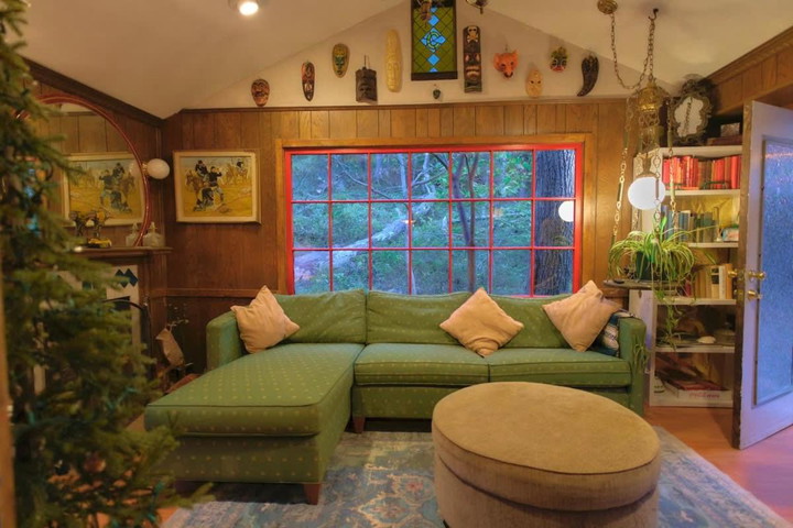 Vintage Lovers` Cabin With Jacuzzi & Lake Access - Front Royal, VA