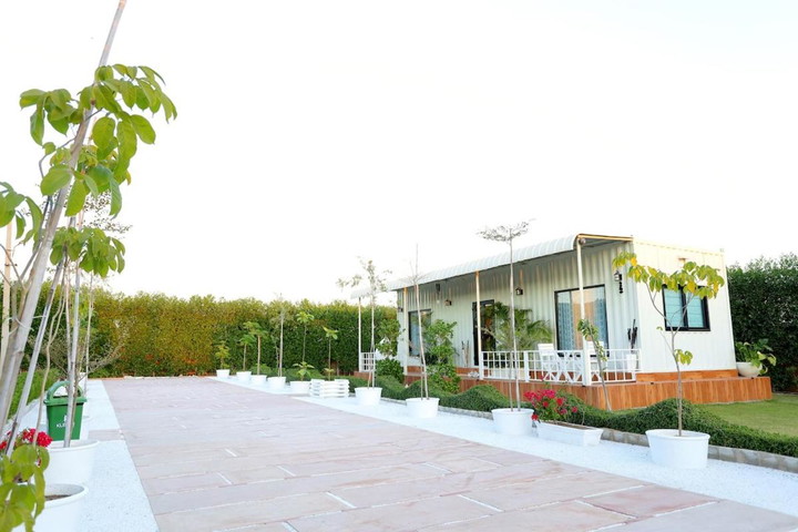 Zorba Farmstay A Luxury Retreat With Lush Gardens - Jodhpur