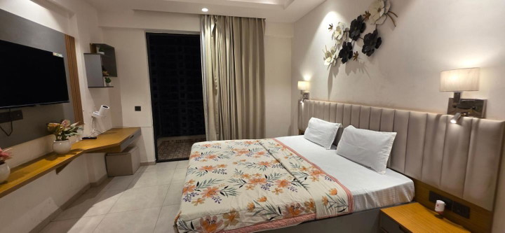 Shatakshi Residency Omaxe Hazratganj - Lucknow