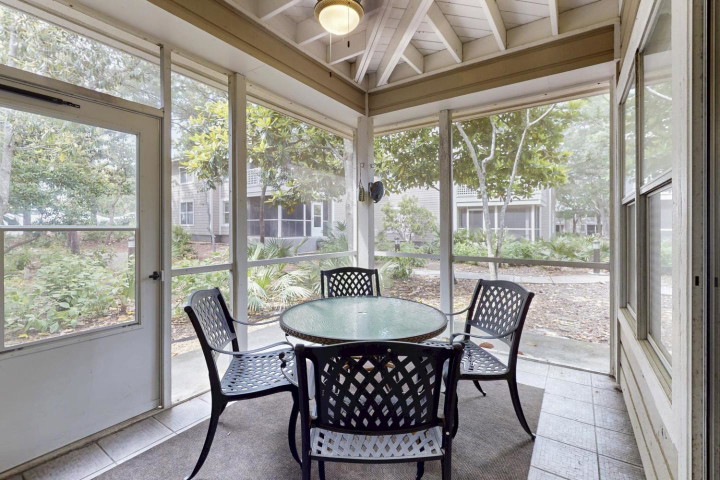 Modern Resort Home With Shared Hot Tub Pool Free Wifi And Beach Access - Santa Rosa Beach, FL