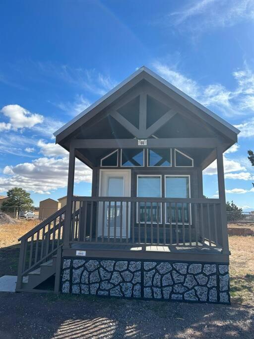 066 South Rim Grand Canyon Tiny Home Sleeps 8 - Arizona