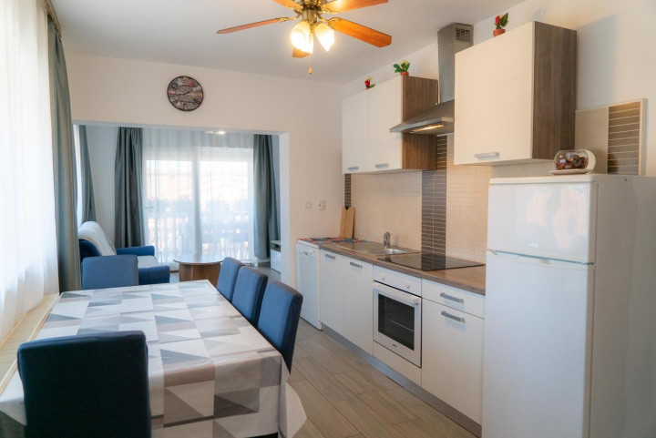 Apartments Zubcic - Tisno