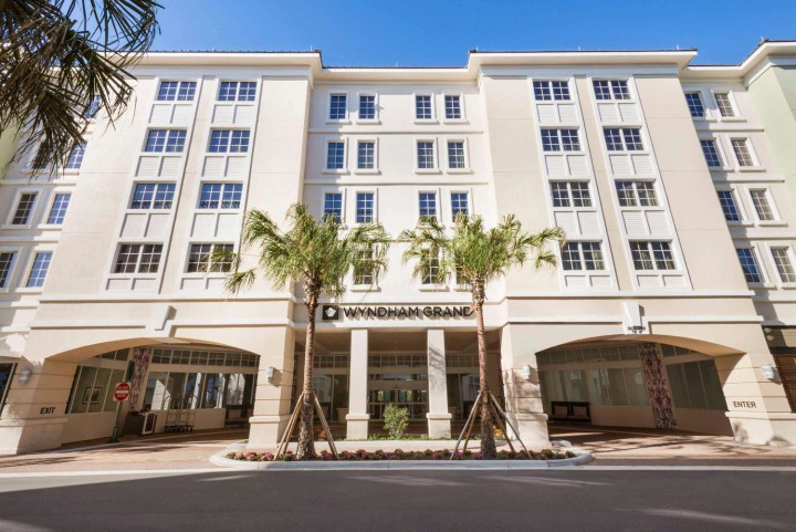 Wyndham Grand Jupiter At Harbourside Place - Palm Beach Gardens, FL