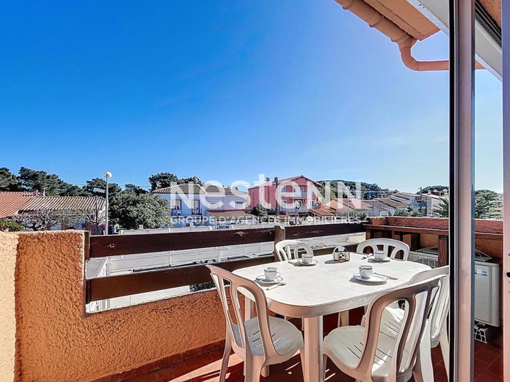 3981 - Appartement Climatisé à 300m De La Plage - Costa Brava (Spanyolország)