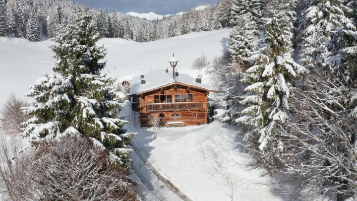 Chaletwk - Luxury Old Wood Mountain Chalet In A Sunny Secluded Location With Gym, Sauna & Whirlpool - Kufstein