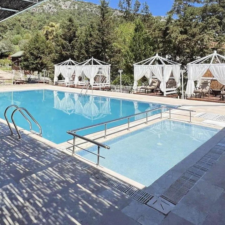 Arzum Bungalovs - Türkiye