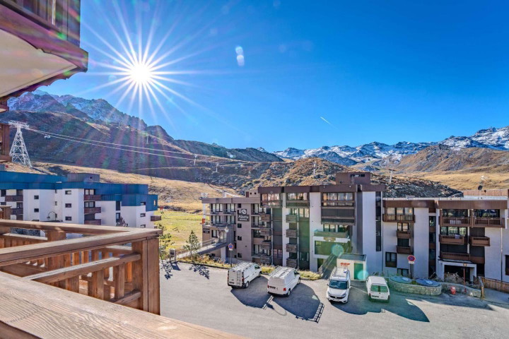 Ski-in Out Apt W Mountain Views - Aussois