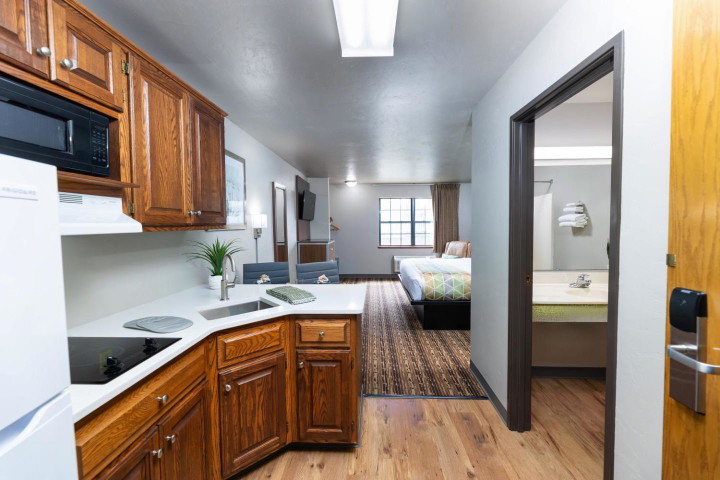 Extended Stay Airport - Green Bay, WI