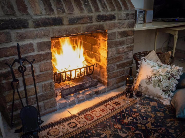 Wilf's Barn, Romantic Cottage With Free Parking - Cheddar