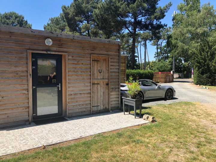 Cabane Du Circuit - Le Mans