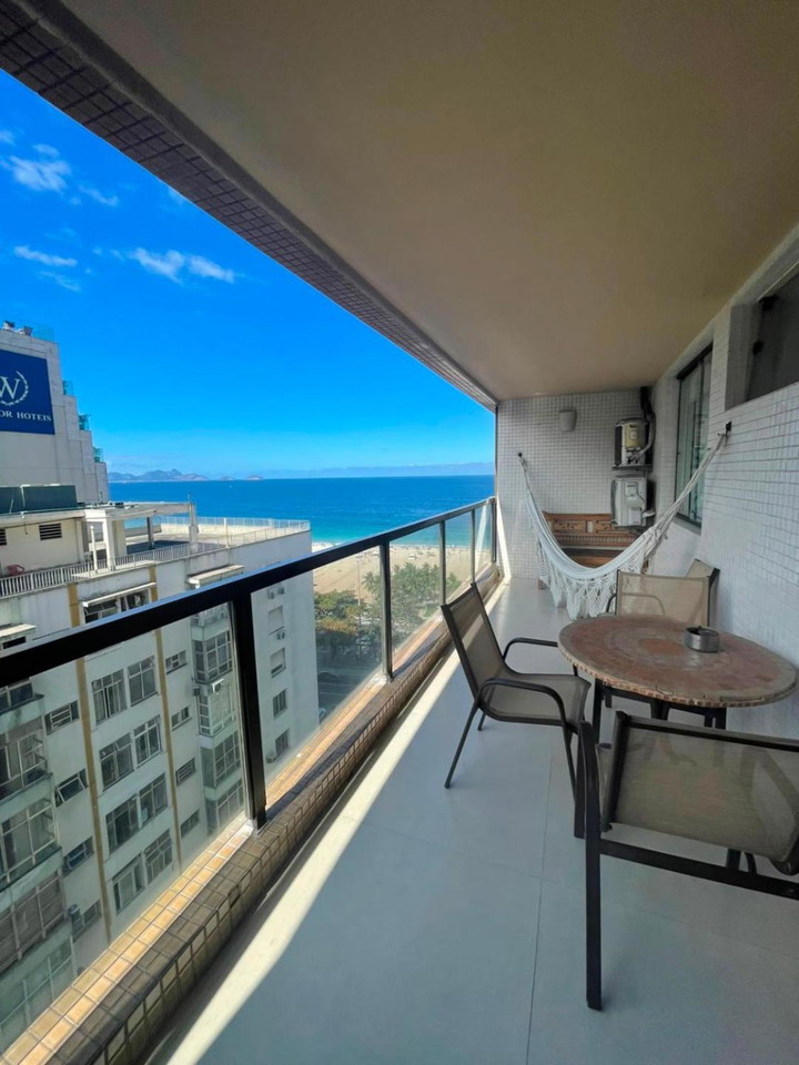 Modern Apartment With Services And Sea View - Rio de Janeiro