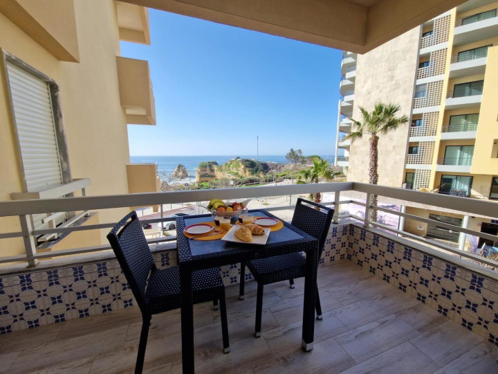 Modern Flat With Sea View And Direct Beach Access - Ferragudo