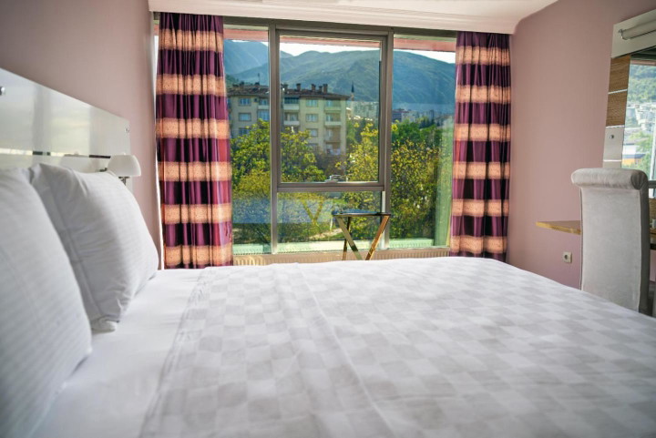 Tok Epi̇k Hotel - Бурса