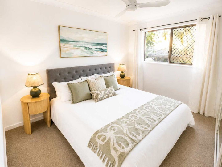 Family Resort, 5 Pools, Water Park & Sleeps 5 - Broadbeach