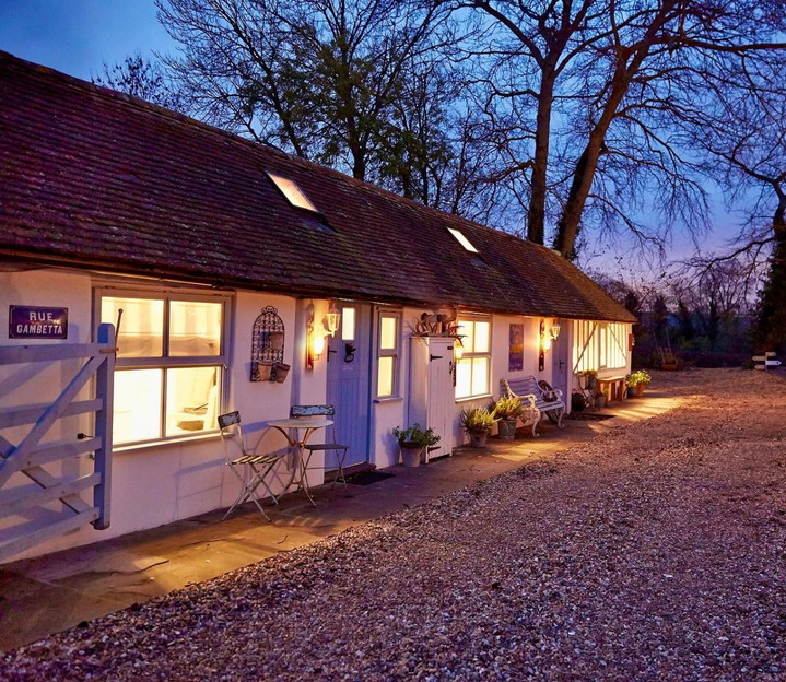 Little Lodge At Blue Door Barns - Seaford