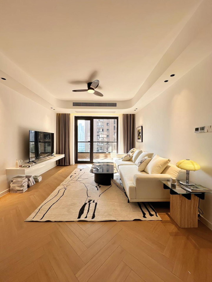 Eastern Hub - Bund Branch Yongye House Designer Deluxe Three Bedrooms Nice View - Shanghai