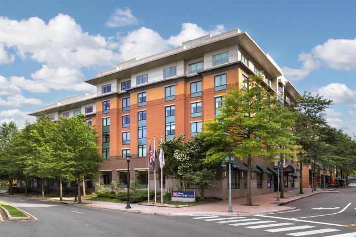 Hilton Garden Inn Shirlington - Alexandria, VA