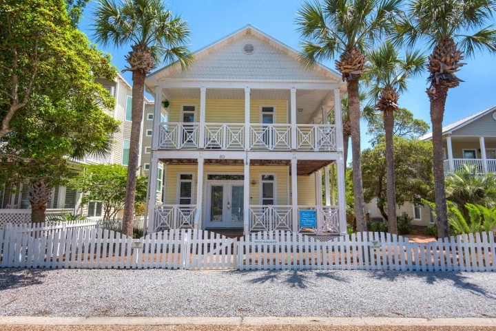 Brzee Bungalow - Destin, FL