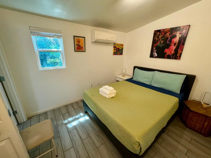 Antonine Apartment Upper Garden District - New Orleans, LA