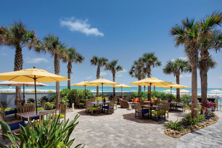 Delta Hotels By Marriott Daytona Beach Oceanfront - Daytona Beach Shores, FL