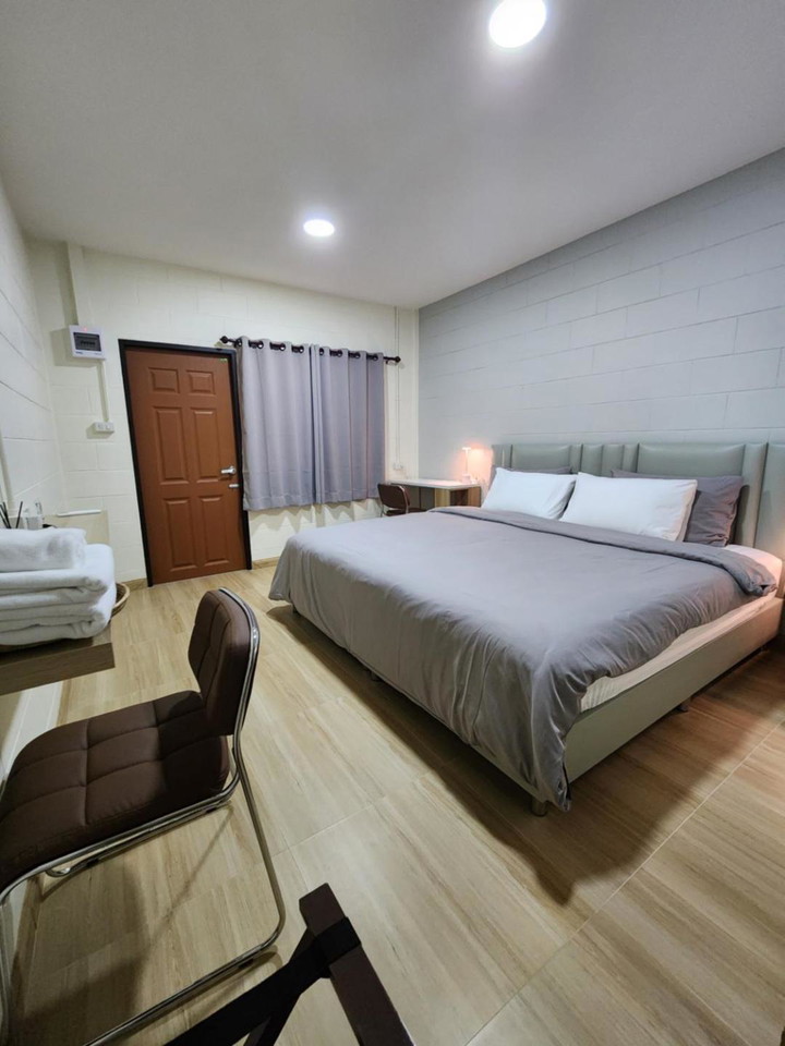 78'shometel Pattaya 102 Superking Size Bed - Pattaya