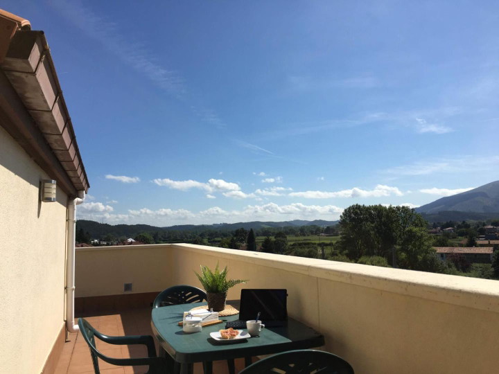 ÁTico Con Gran Terraza Y 3 Dormitorios - Cabezón de la Sal