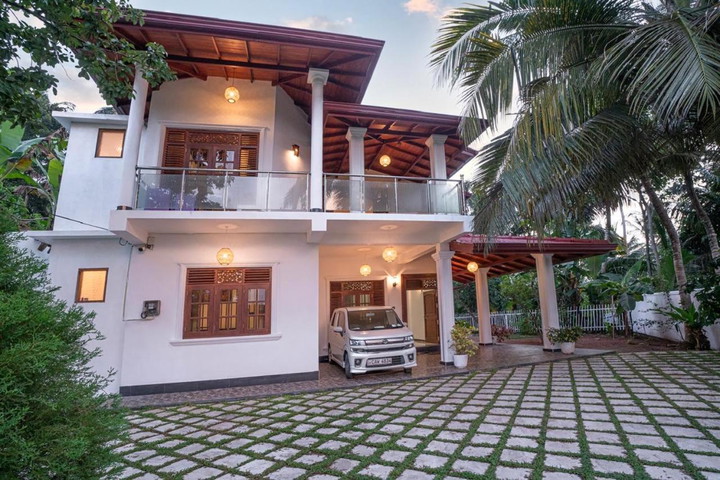 Dreamscape Villa - Mirissa
