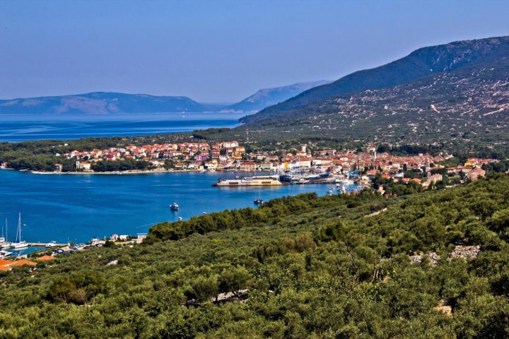 Apartments With Parking Space Cres - 15672 - Kroatien