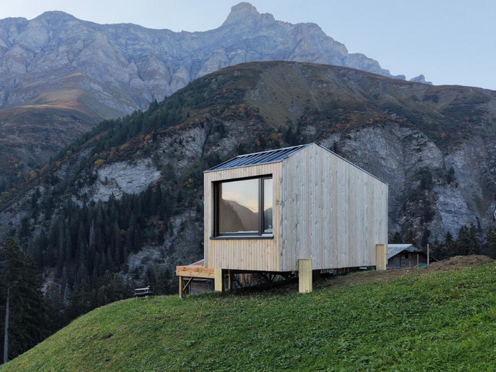 Unbound Alpine Cabin In Safiental - Tenna