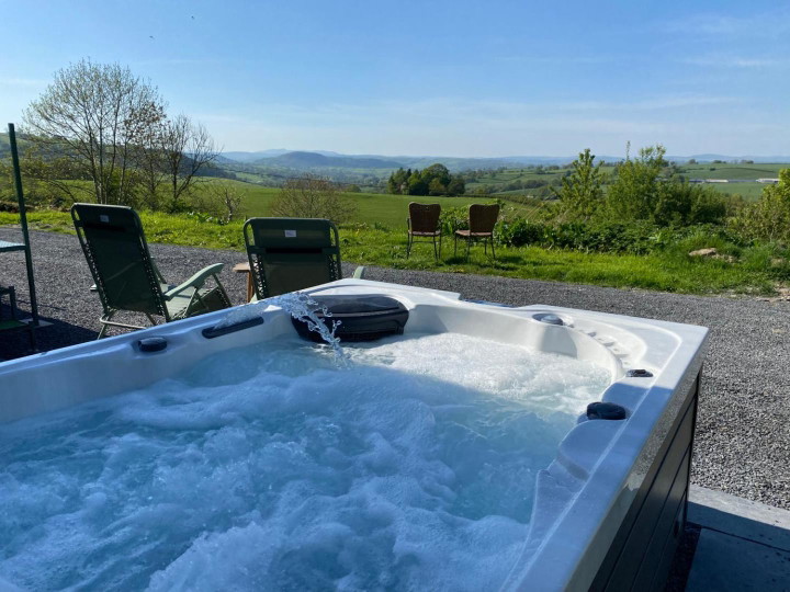 Fabulous Hot Tub With Views! - North Wales