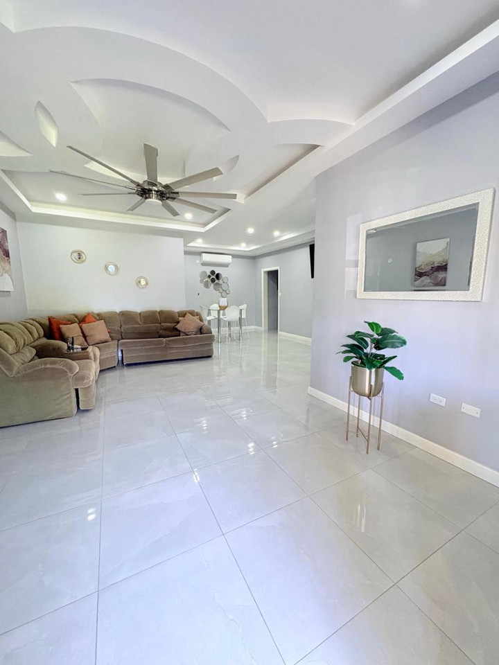 Kingston Vacation Home Two Bedroom - Kingston