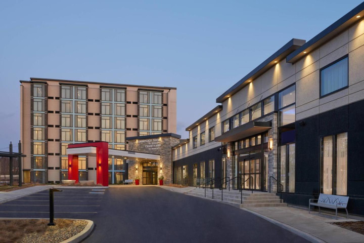 Towneplace Suites By Marriott Oshawa - Oshawa