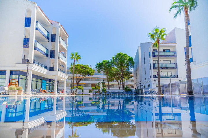 Pins Platja Apartments - Costa Daurada