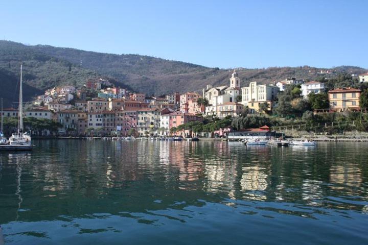 Carugio Del Fezzano - La Spezia