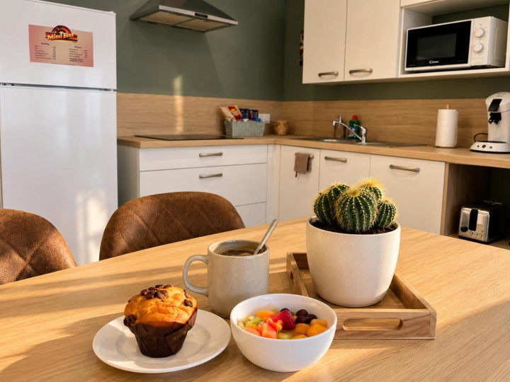 Appartement Laguna Beach 1 Chambre Avec Wi Fi Gratuit Parking Privé Gratuit Et Piscine Dans La Résidence - Nord