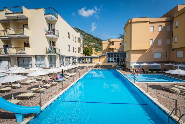 Hotel San Pietro - Amalfi