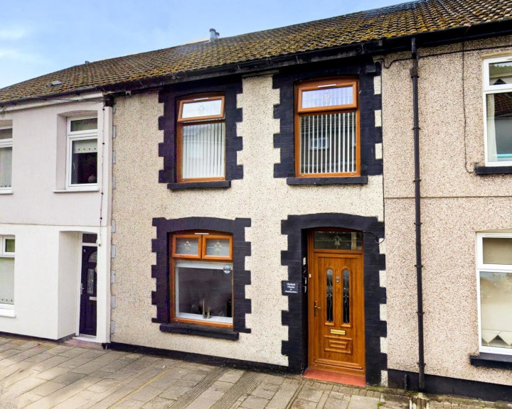 Very Special Home In Rhondda Valley Herbert House By Stae-homes - South Wales