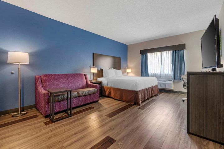 Best Western Louisville Airport Expo - Louisville, KY