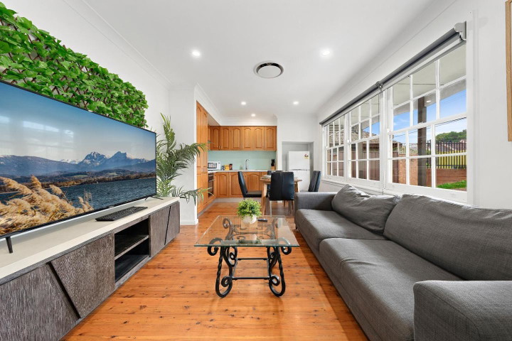 Cozy 5br Family Home At St Marys - Saint Marys, Australia