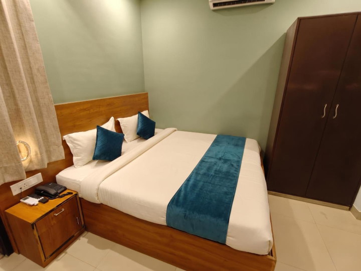 Fabhotel Elite Residency - Hyderabad