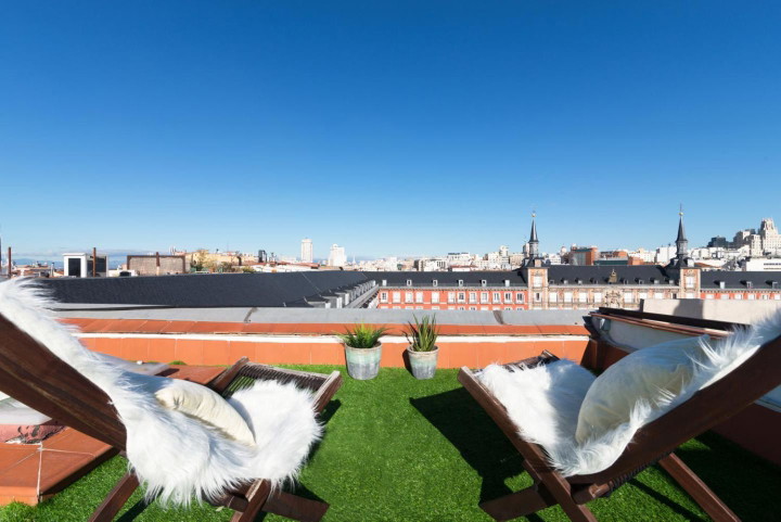 Historic Penthouse Plaza Mayor In Madrid - Madrid