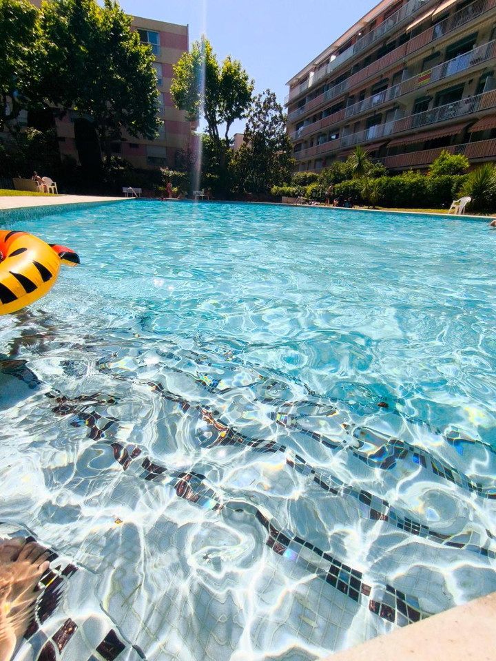Home2sea - Piscine, Jardin, Studio Cabine, 1 Canapé Lit Convertible 2 Adultes, 1 Lit Superposé Triple 3 Enfants Ou Ados - Biot