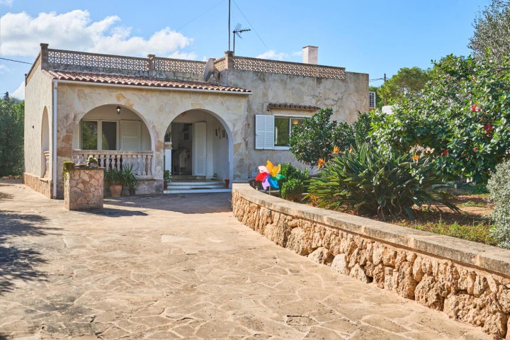 Villa S´aguila - Cala Llombards