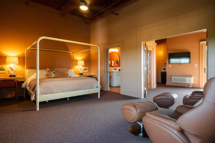 Hotel Broad Ripple - Carmel, IN